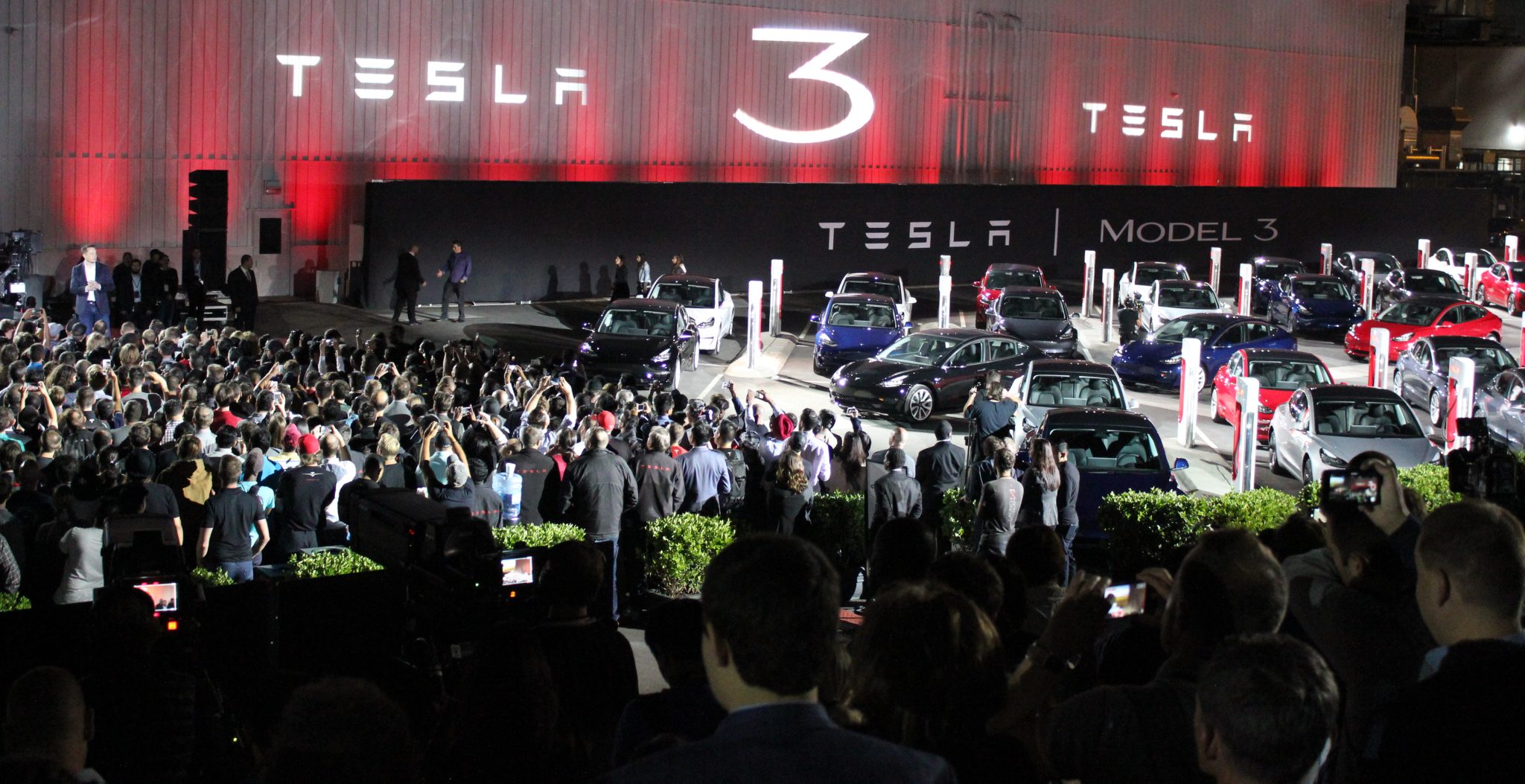 Tesla bear apologizes to clients after releasing inaccurate TSLA note