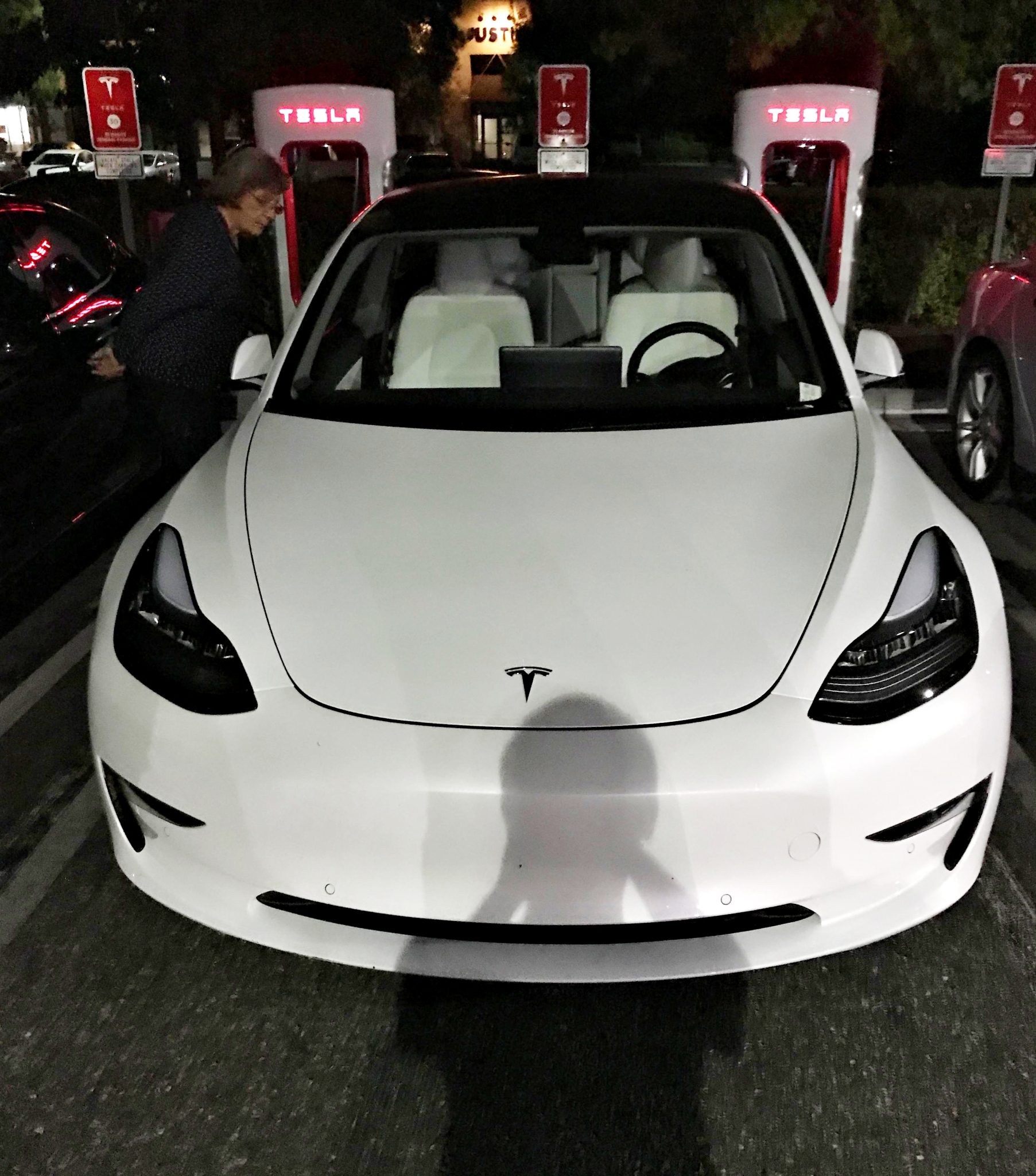 Tesla Model 3 with white interior option spotted ahead of Fall availability