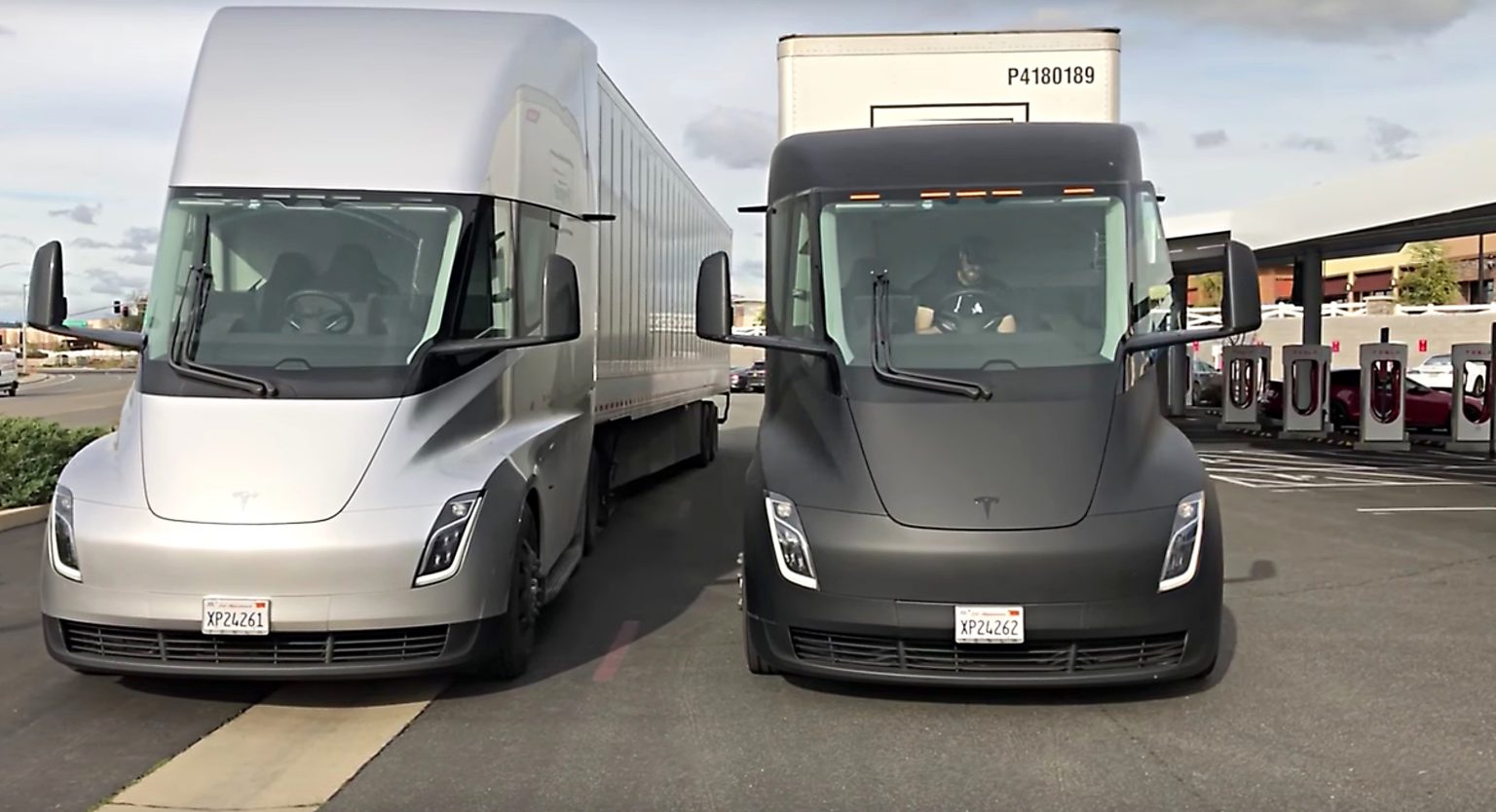 Tesla Semi trucks make a surprise Supercharger visit on way to Fremont ...