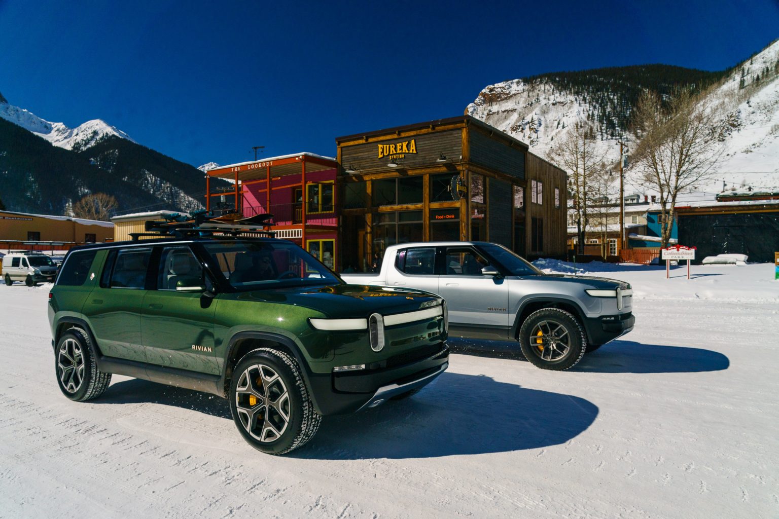 Rivian reveals price, release dates for the R1T and R1S production version