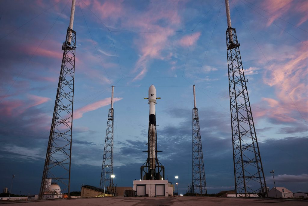 Spacexs Starlink Satellites Need A Software Update But Falcon 9 Is