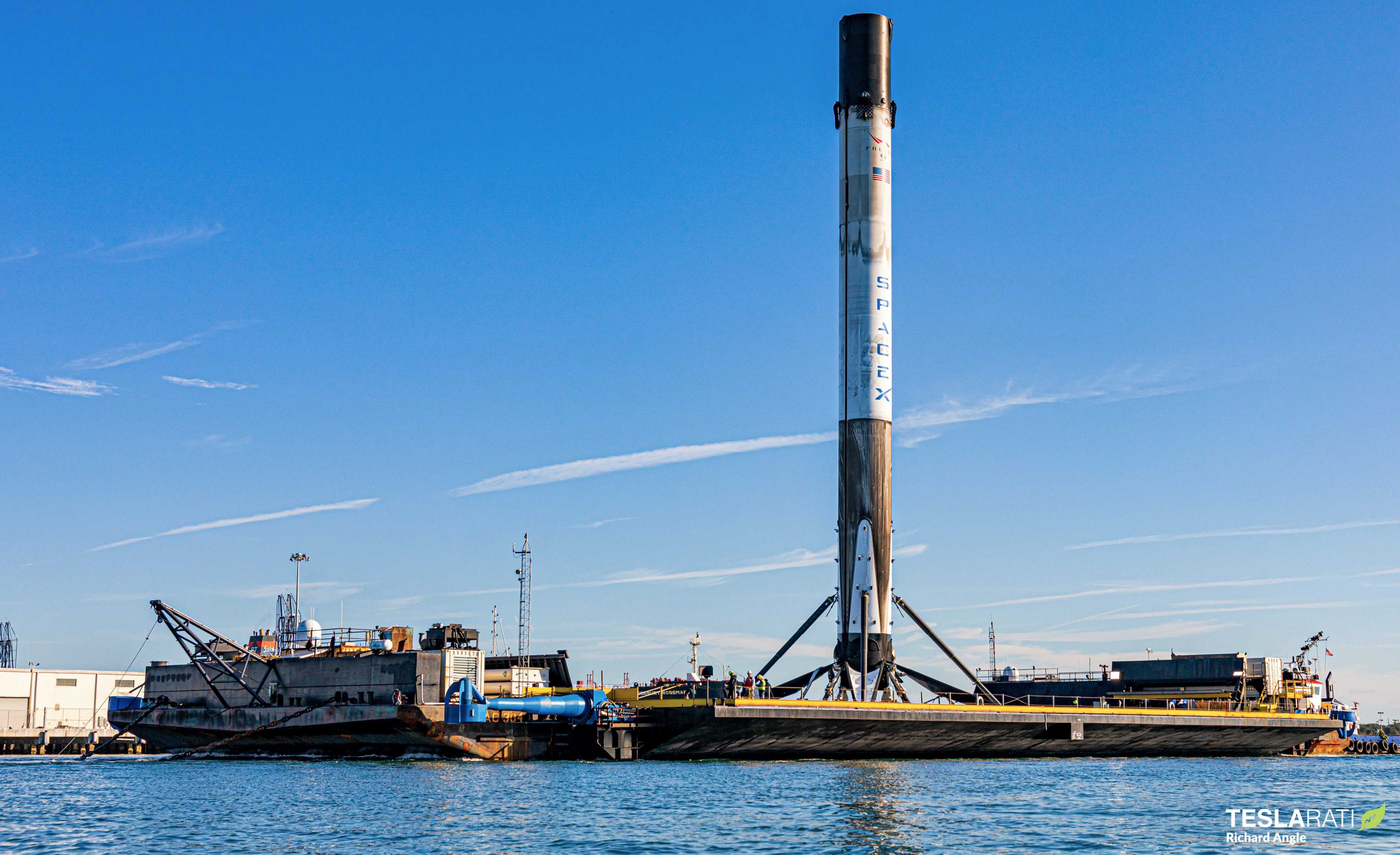 Spacex On Track For Last Cargo Dragon Launch First Falcon 9 Land