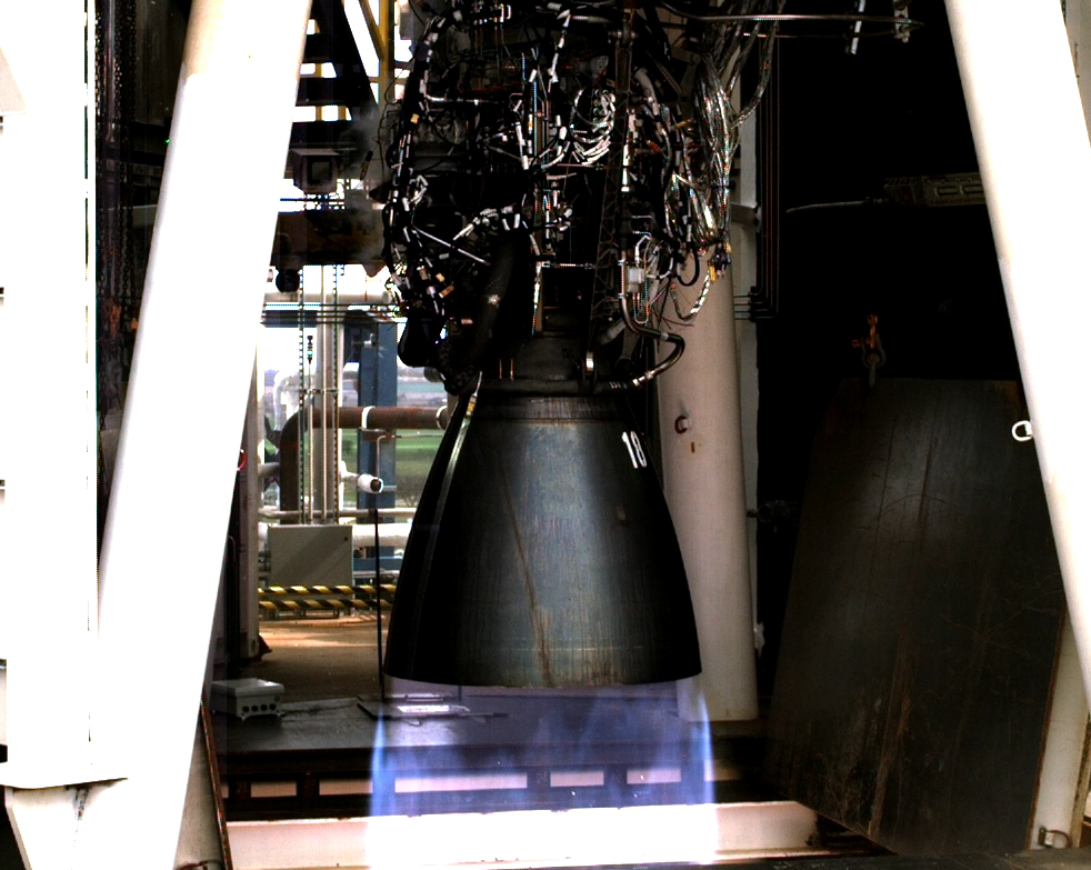 Spacex Texas Test Hq Fires Up A Dozen Falcon Starship Rocket Engines