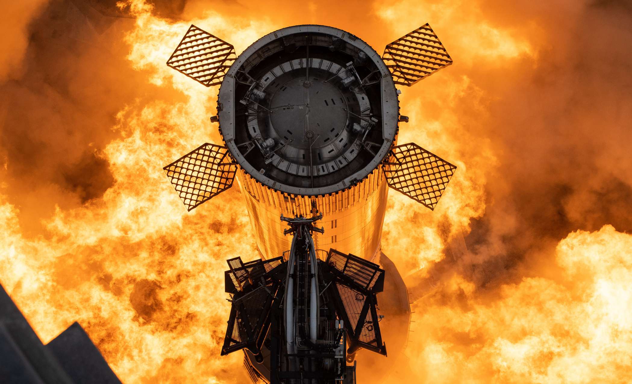 SpaceX close to securing FAA license for Starship launch debut SpaceX close to securing FAA license for Starship launch debut