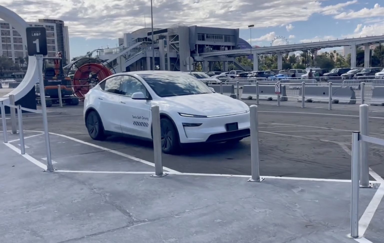 The Boring Company’s self-driving Teslas impress riders with smooth ...