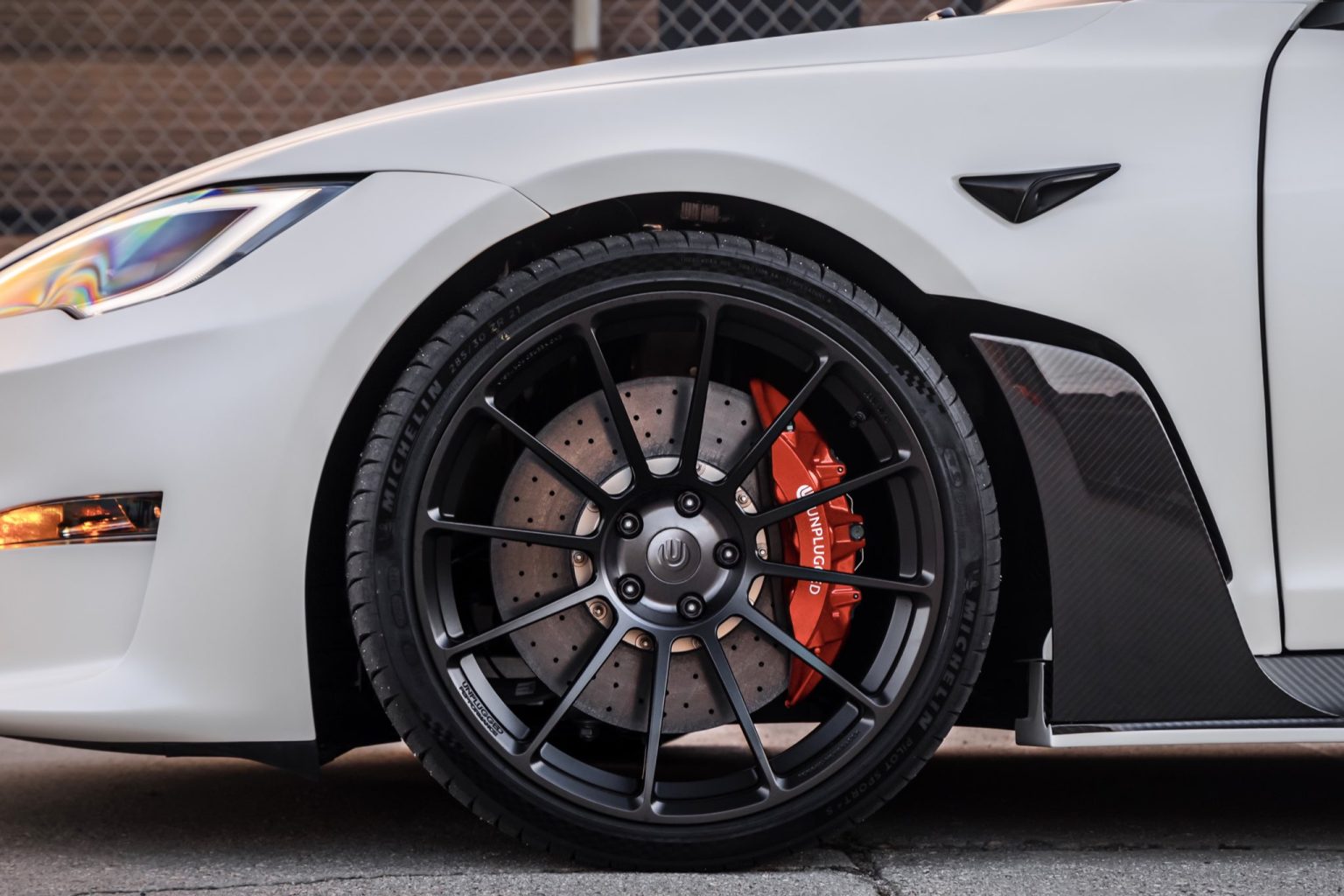 Tesla Full Self-Driving v14.1 first impressions: Robotaxi-like features ...